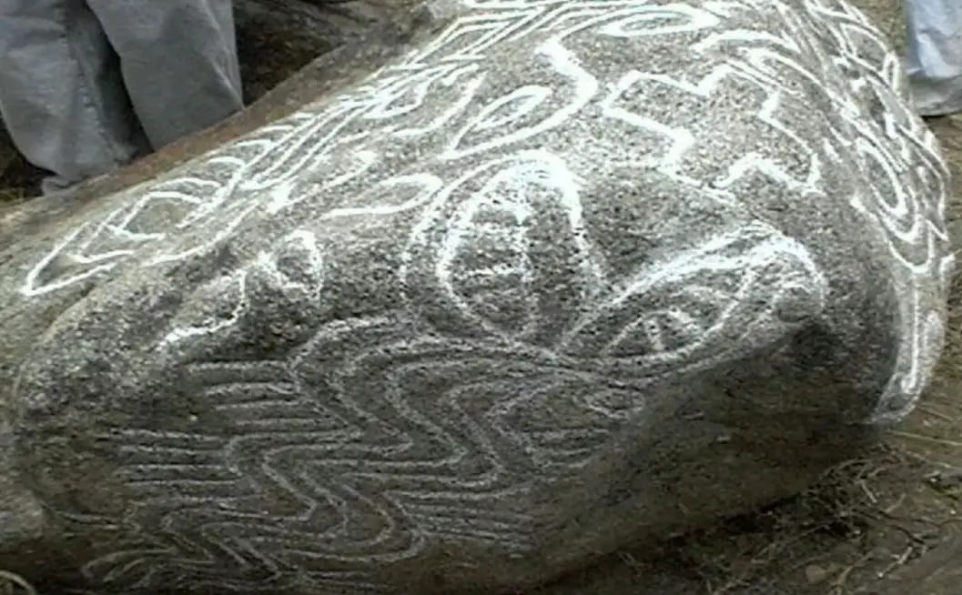 The Mysterious Monoliths of Santo Tomás Jalieza – Mexico Unexplained